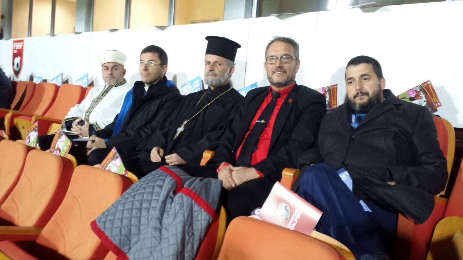 Red and black harakiri, Albania capitulates at “Elbasan Arena”. Israel ...