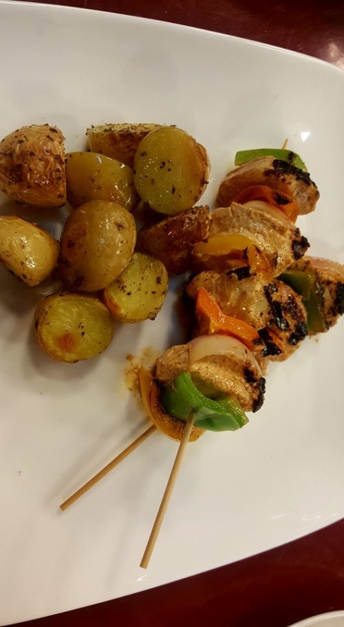 Shishqebap me pulë dhe perime – Balkanweb.com – News24