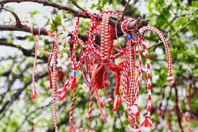 Çfarë kuptimi ka verorja, simboli i hyrjes së pranverës – Balkanweb.com ...