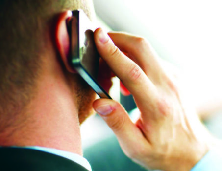 Protest/DP: AKEP illegally blocks mobile waves – Balkanweb.com - News24