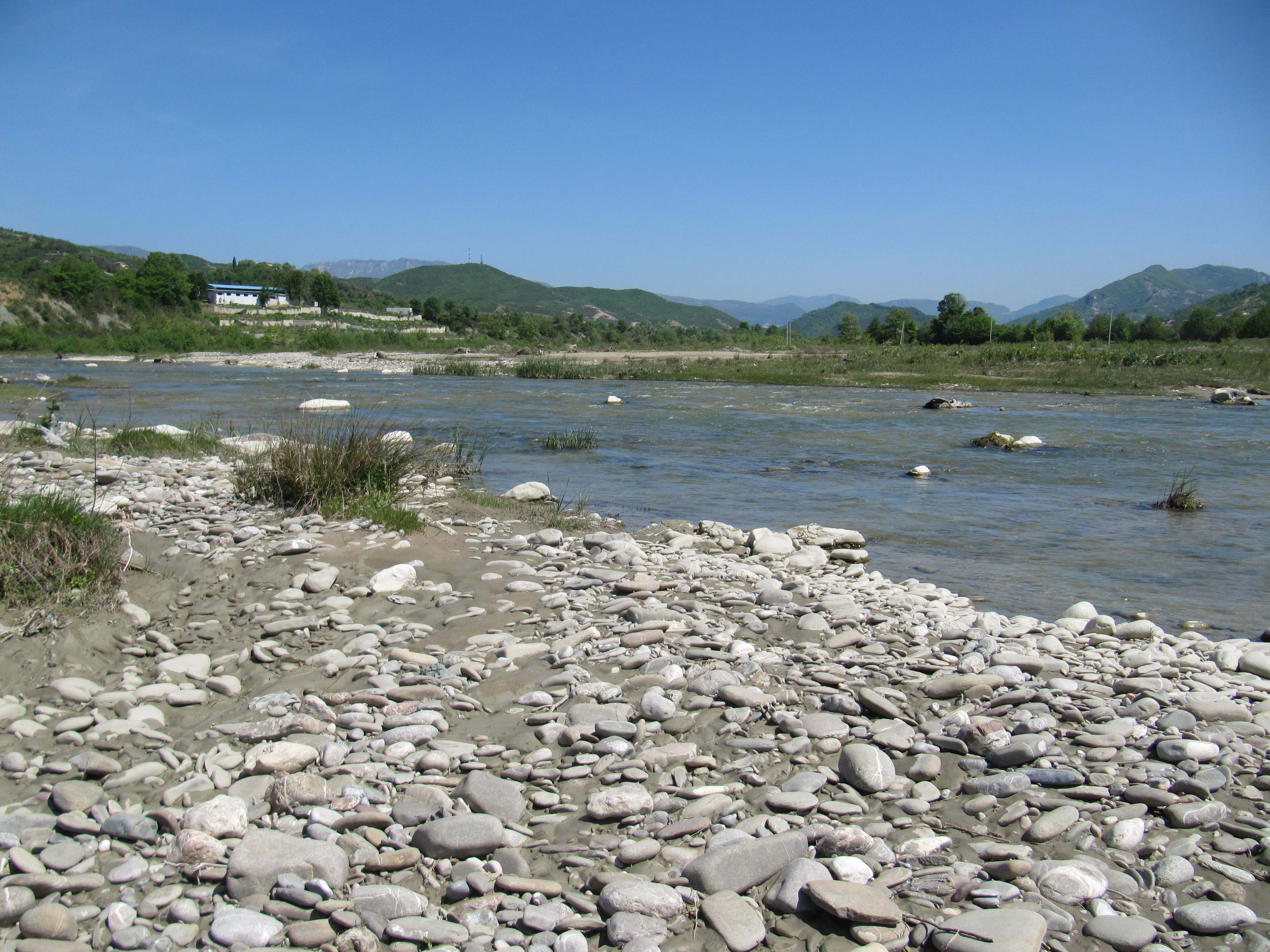 They polluted the Erzen River, 10 entities in the Tirana district were ...