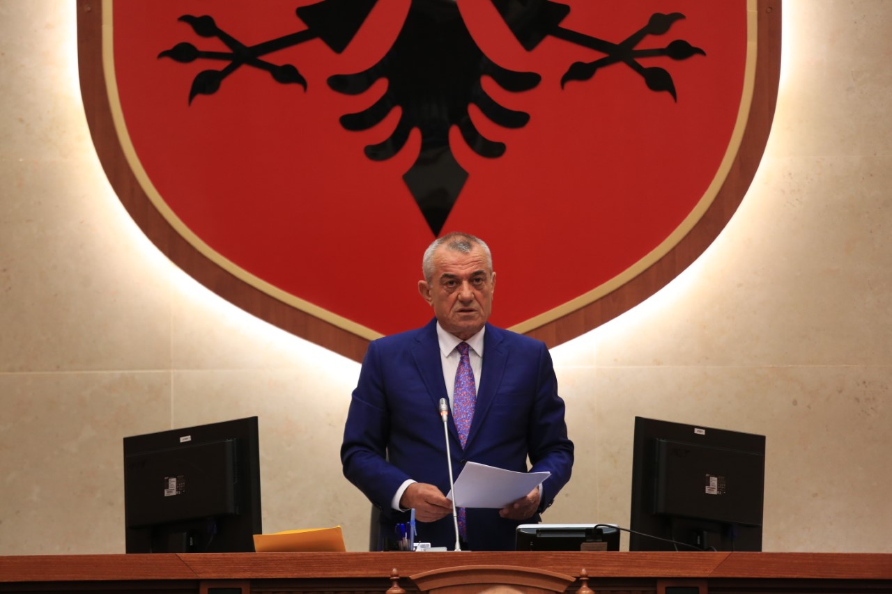Ruçi uron Pashkët: Traditë e çmuar, në festa fetare gëzojmë bashkë ... Ruçi uron Pashkët: Traditë e çmuar, në festa fetare gëzojmë bashkë ...