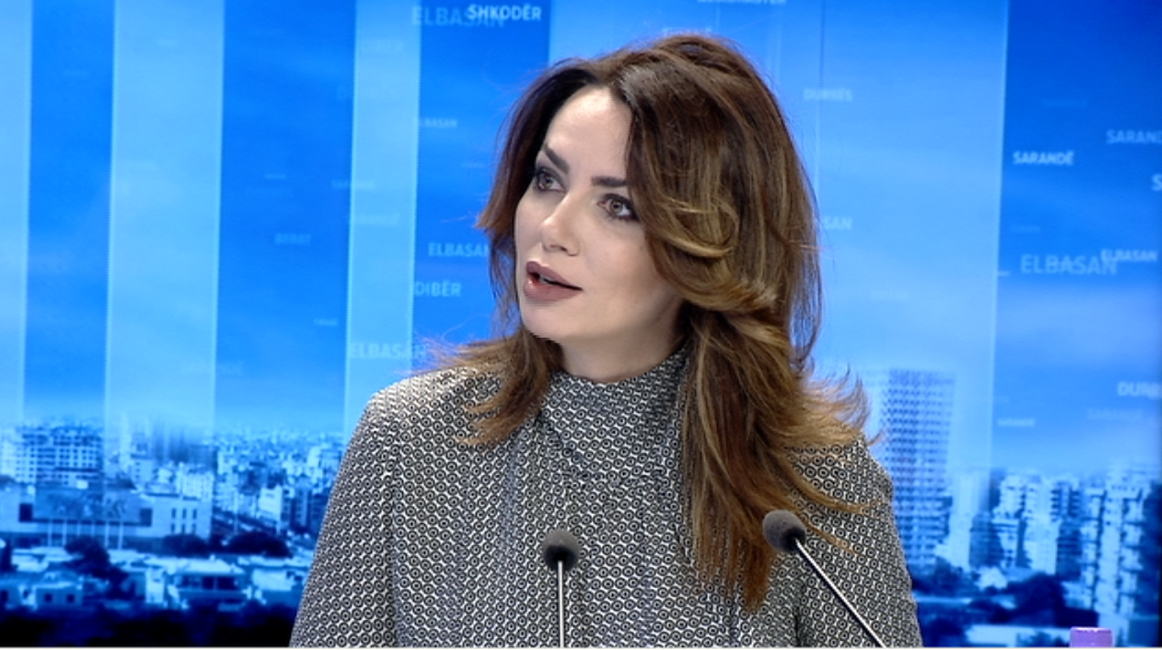 Duma: Historia e ndërrimit të mbiemrit të familjes sime – Balkanweb.com ...