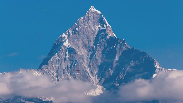 Ndryshimi i klimës kërcënon akullnajat në Himalaje – Balkanweb.com – News24