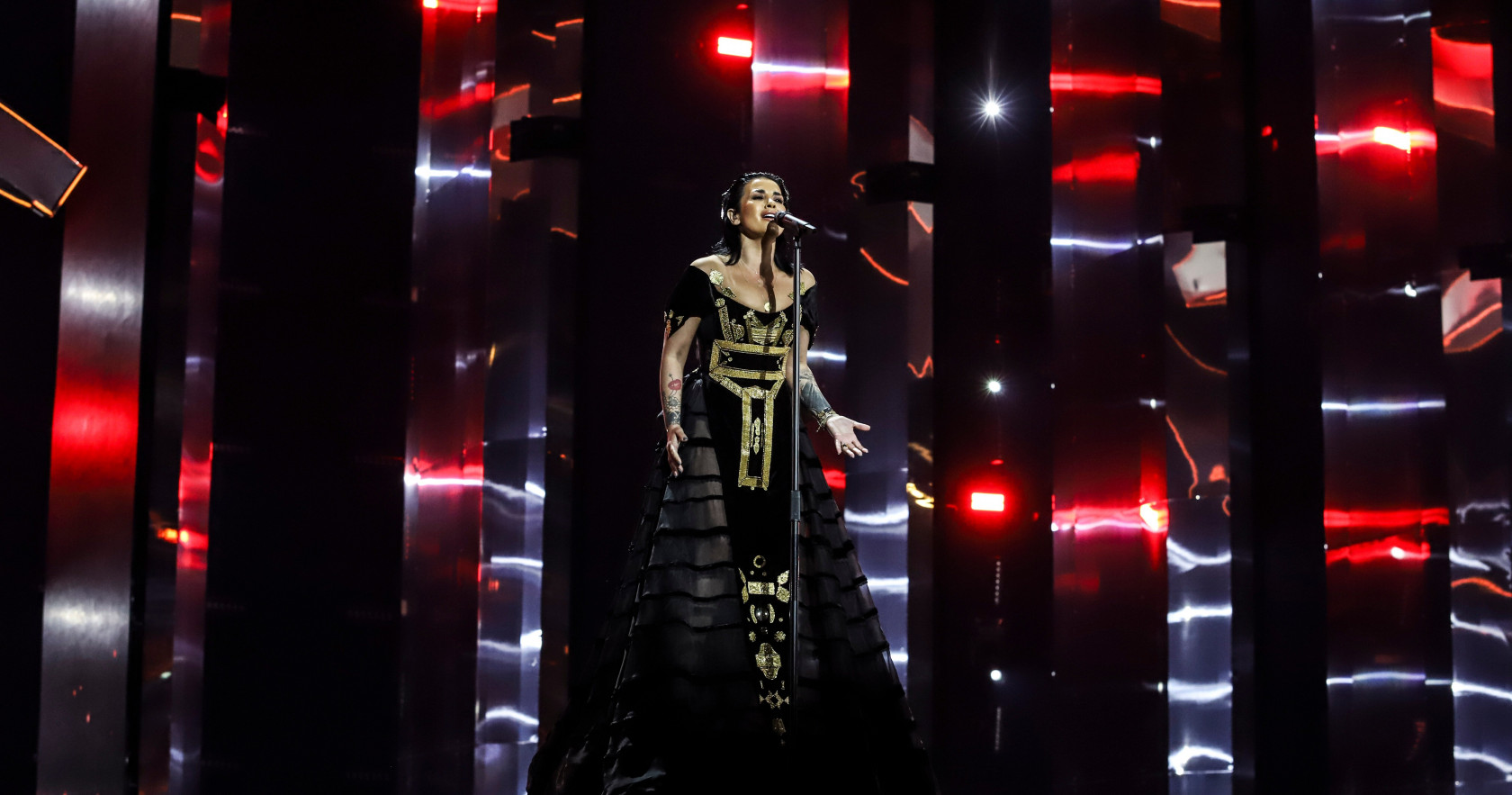 Jonida Maliqi sings "Return to Earth" in Israel – Balkanweb.com - News24