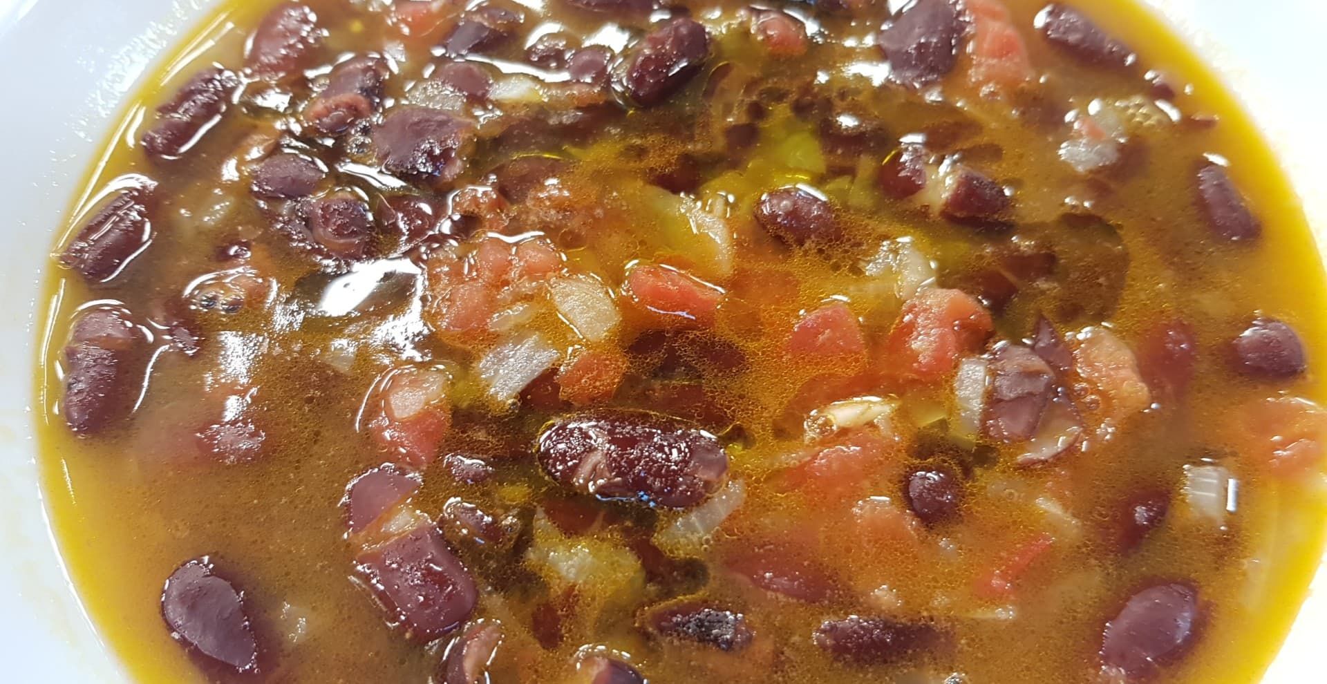 Fasule të kuqe jahni – Balkanweb.com – News24