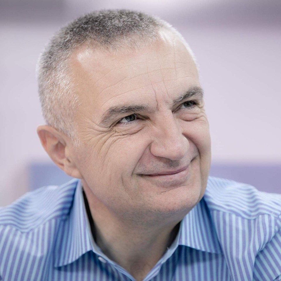 Ilir Meta prezanton “mikun” nga Bosnja dhe jep një mesazh – Balkanweb ...