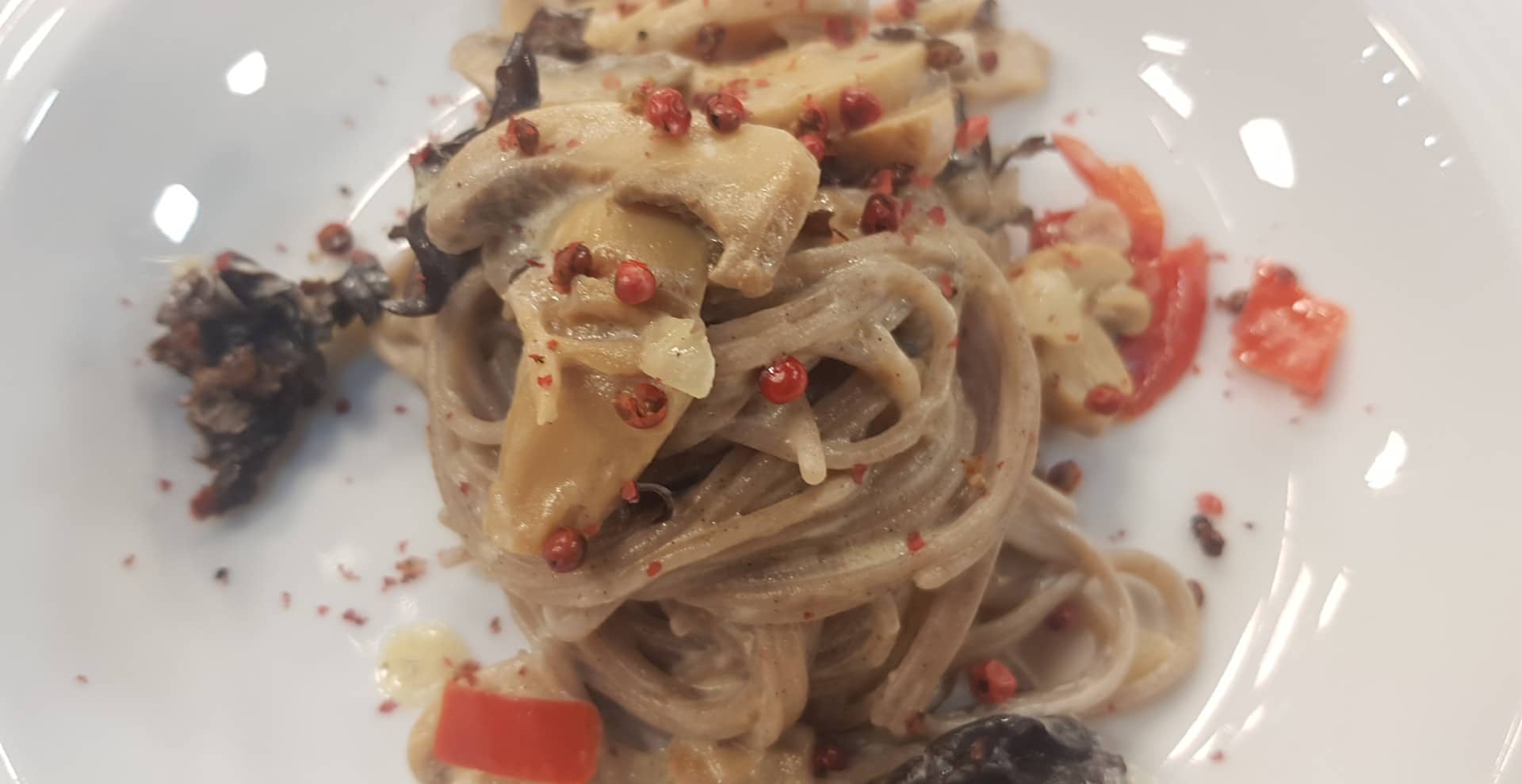 Spageti me kërpudha – Balkanweb.com – News24