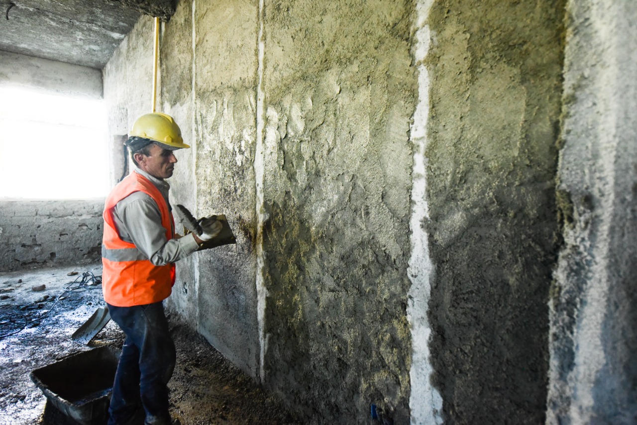 Rikonstruktohet shkolla profesionale “Salih Ceka” në Elbasan, Balla ...
