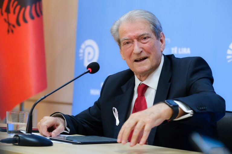 SPAK's accusations against Berisha, VOA: The former Prime Minister ...