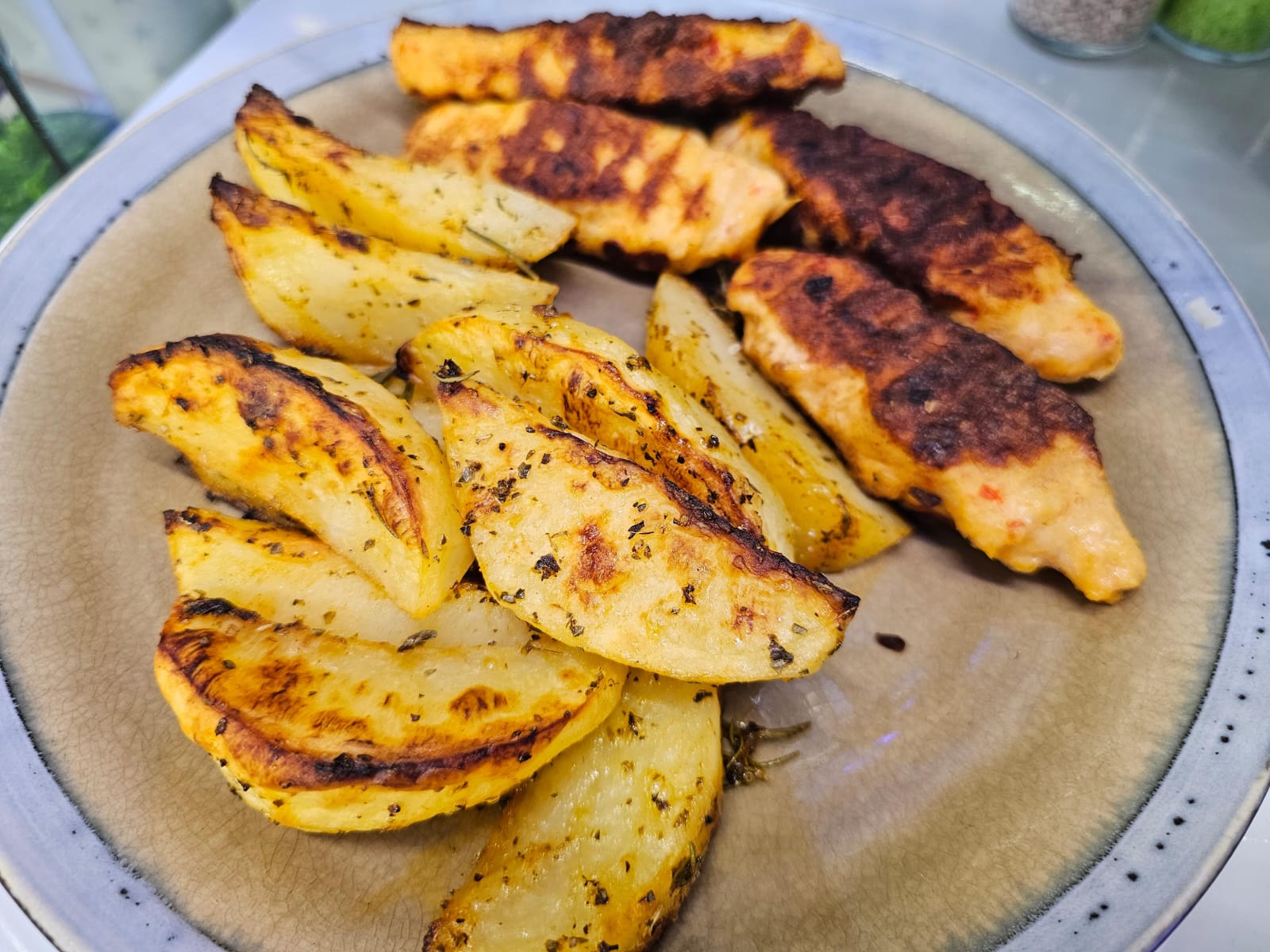 Shishqepabë pule me patate – Balkanweb.com – News24