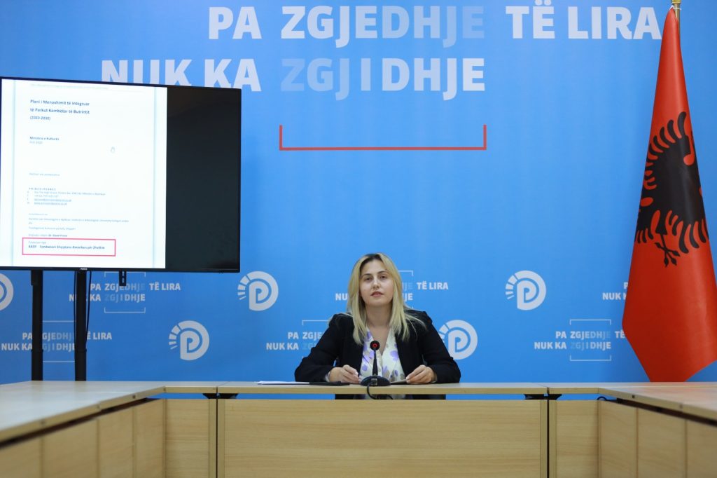 “Qeveria e pranon me shkrim”, deputetja Zhupa për koncensionin e ...