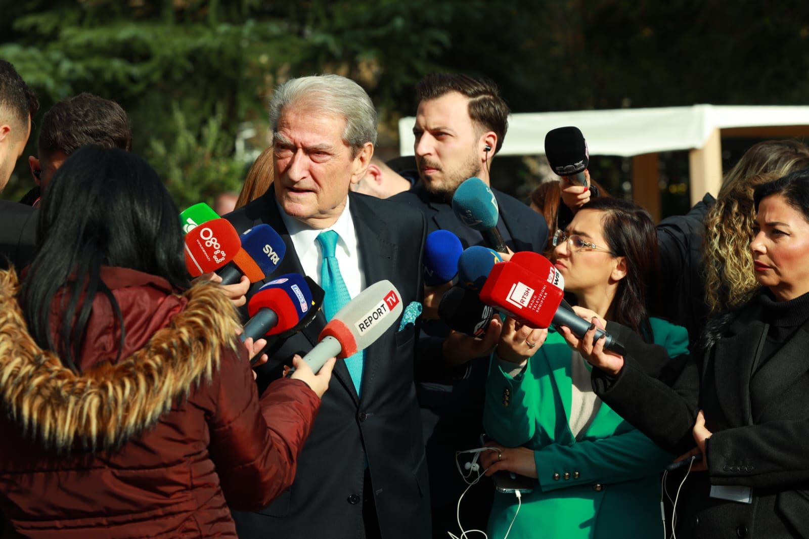 The SP approved the 2024 budget amid chaos, Berisha: The Flakadans ...