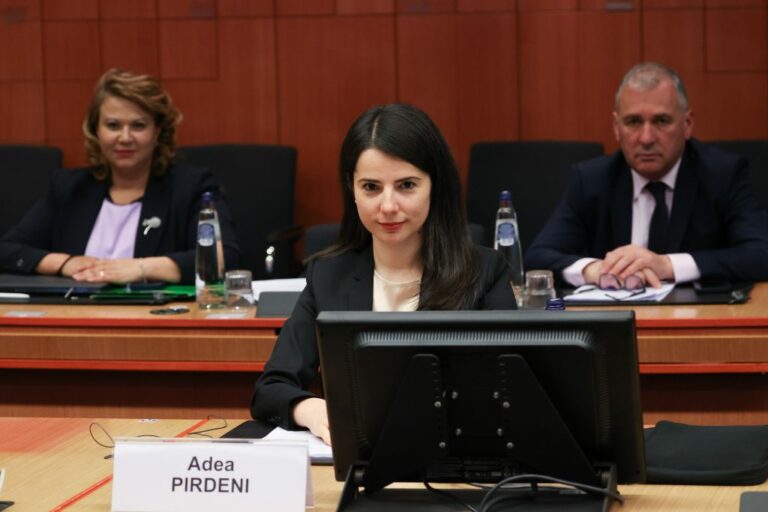 U propozua nga Rama për të drejtuar ministrinë për Administratën dhe ...