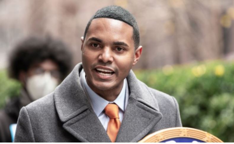 Blerja e raketave Javelin, kongresmeni amerikan: Në interes të SHBA t’i ...