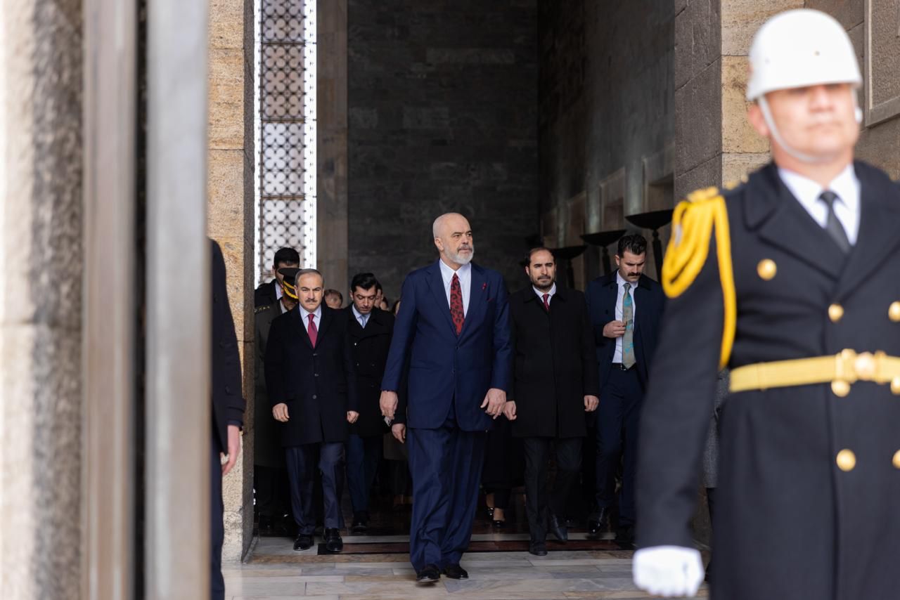 Rama's official visit to Turkey, expected by President Erdogan, homage ...