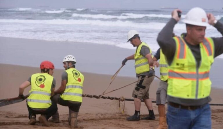 Rebelët e Houthi-t çaktivizojnë kabllot e komunikimit nënujor që lidhin ...