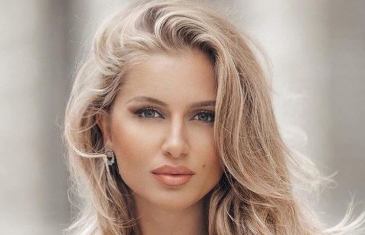 Beniada Nishani i bashkohet fushatës për mbjelljen e pemëve në Tiranë ...