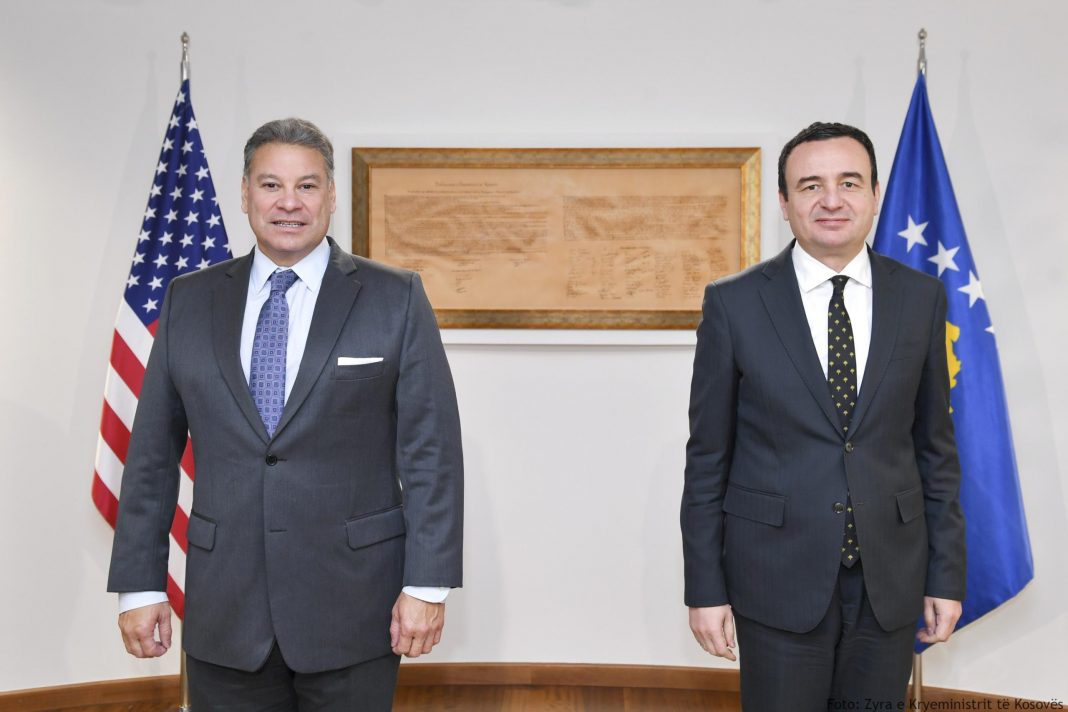 “Probleme me komunikimin”, Escobar sot takohet me kryeministrin Kurti ...