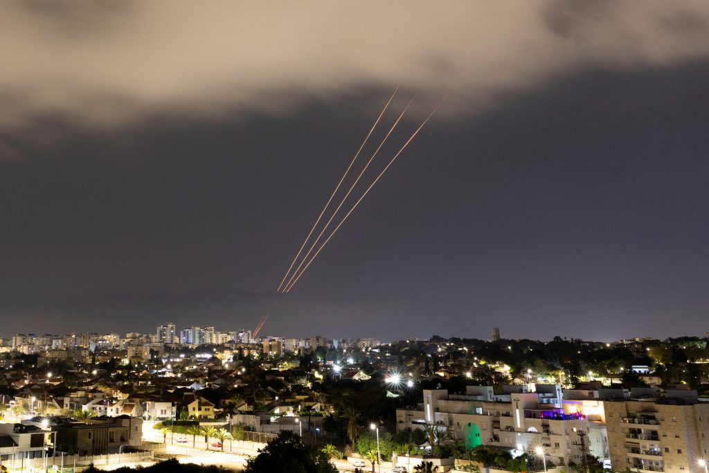 Jordan reopens airspace after Iranian attack on Israel Balkanweb.com ...
