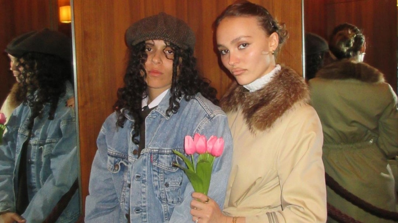 Lily Rose Depp poses in Tokyo with her partner – Balkanweb.com - News24