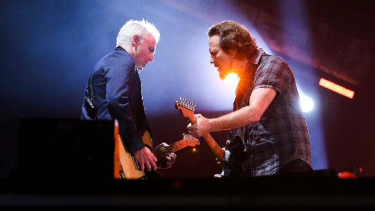 "He Plays the Victim," Pearl Jam's new song is about Donald Trump ...