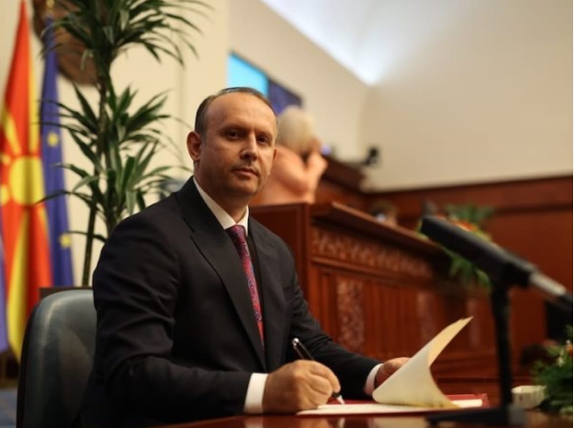 Në krye të parlamentit të RMV-së Afrim Gashi, Meta: Shqiptarët, faktor ...