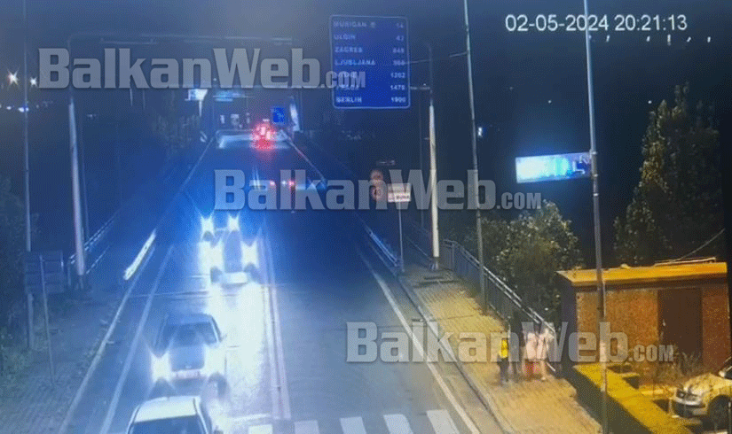 VIDEO/ Dalin pamjet, momentet kur Alma Arrazi drejtohet drejt urës së ... VIDEO/ Dalin pamjet, momentet kur Alma Arrazi drejtohet drejt urës së ...
