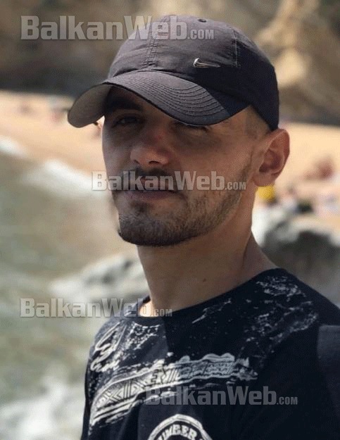 Details from the execution of the policeman in Fier, the tracks where ...