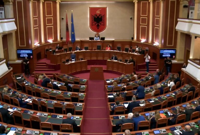 "Personal decision made without any consultation!"/ Cancellation of the ...