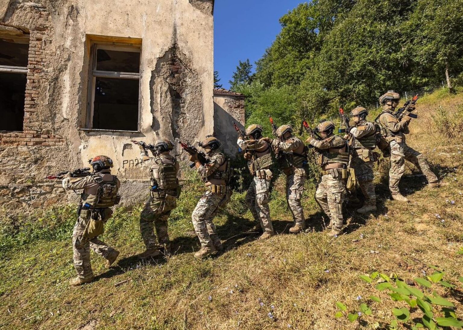 Exercise "Valor Shield 24" / Albanian and Kosovo special forces test ...