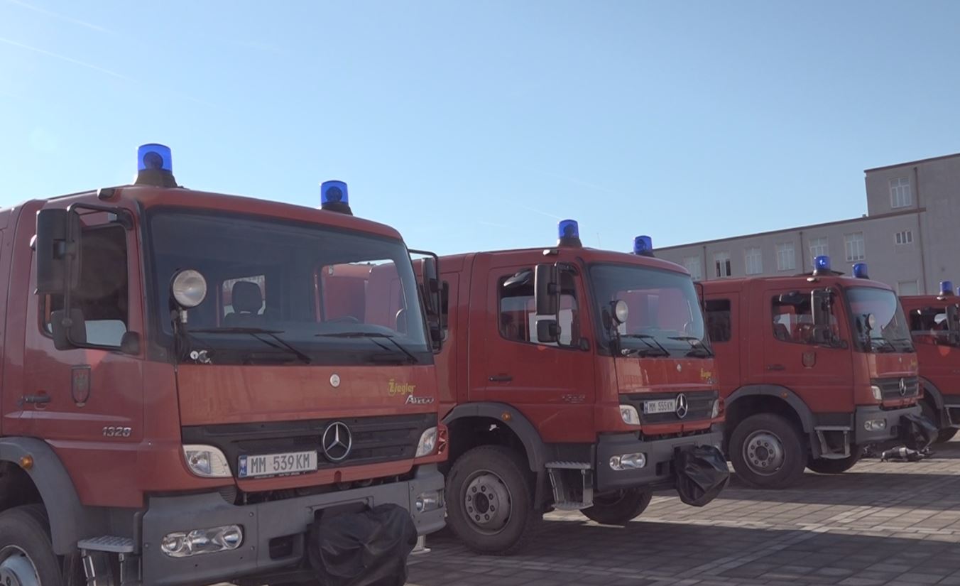 Fires in Greece, Albania to help neighboring country with firefighting ...