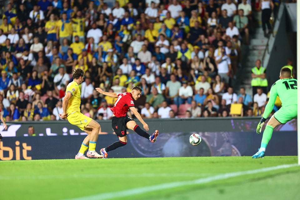 Albania-Ukraine highlights/ Strakosha leaves the goal without ...