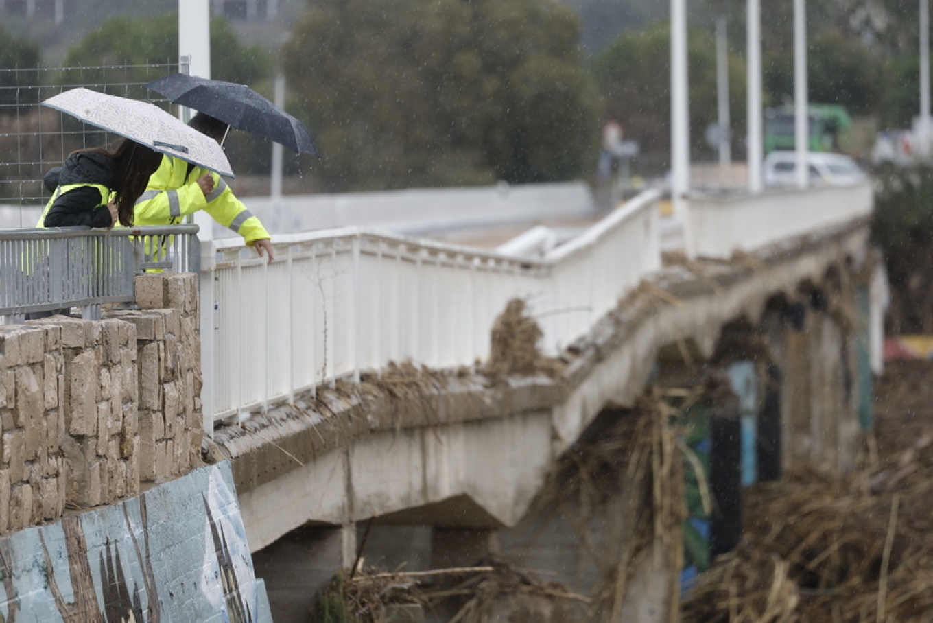 Valencia's coastal areas on red alert for heavy rainfall, 2 weeks after ...
