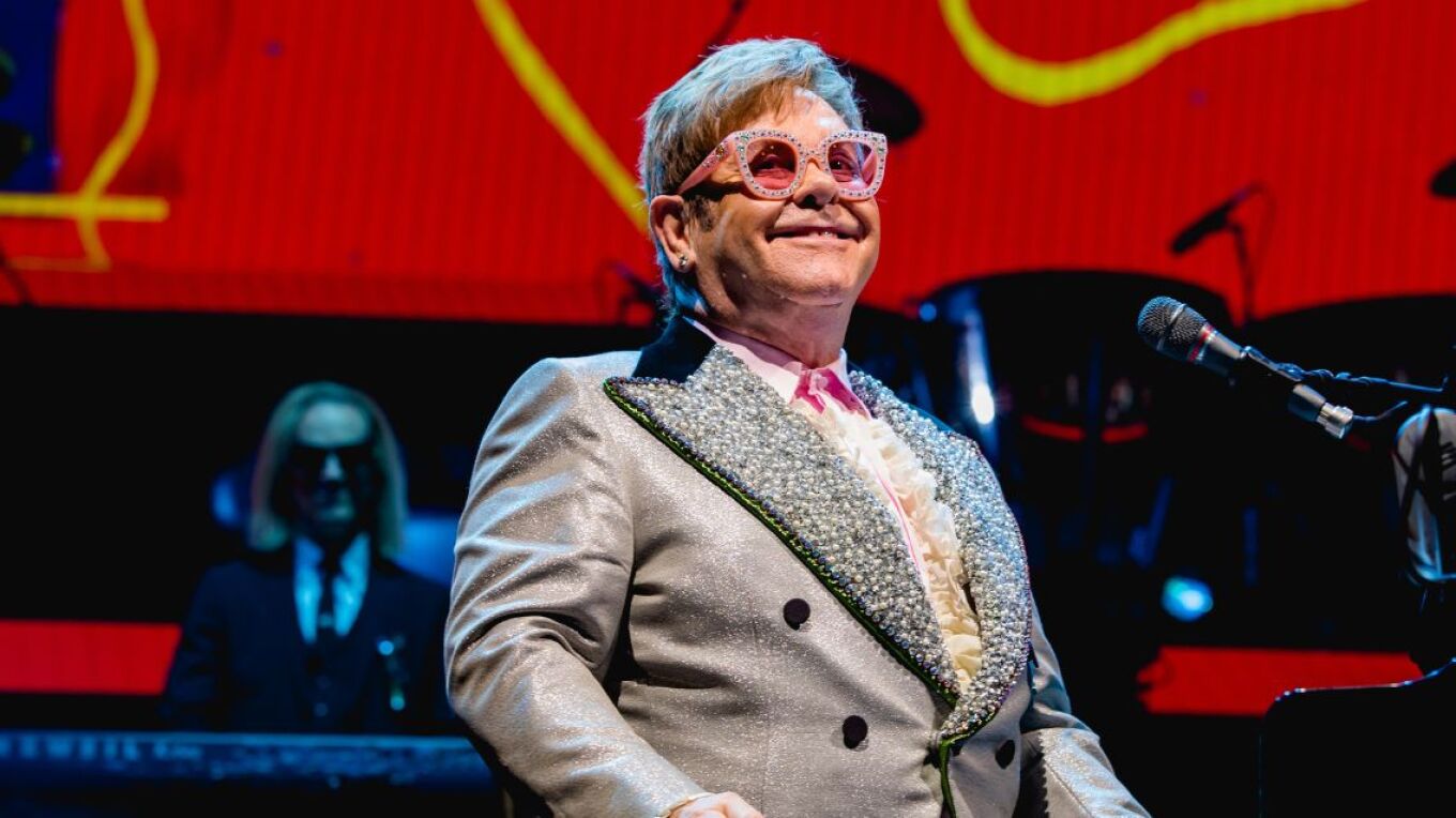 Elton John: Jam verbuar plotësisht pas infeksionit në sy – Balkanweb ...