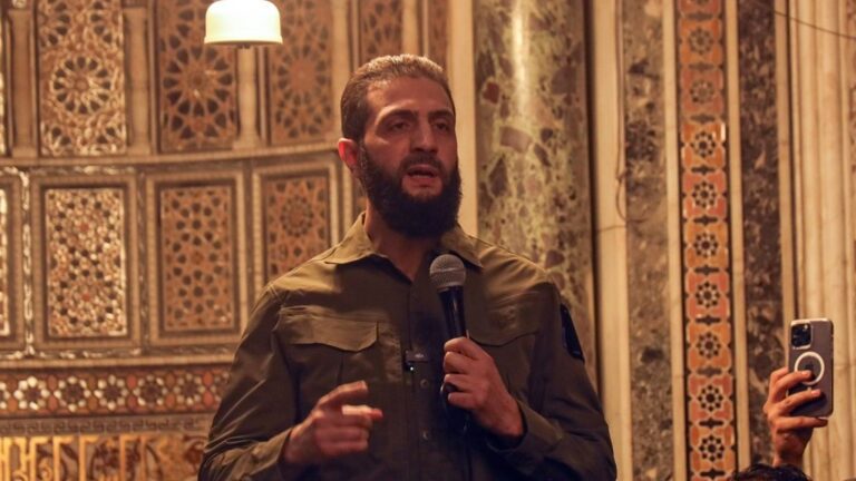 "We are tired of war", the leader of the HTS rebels: The world should ...