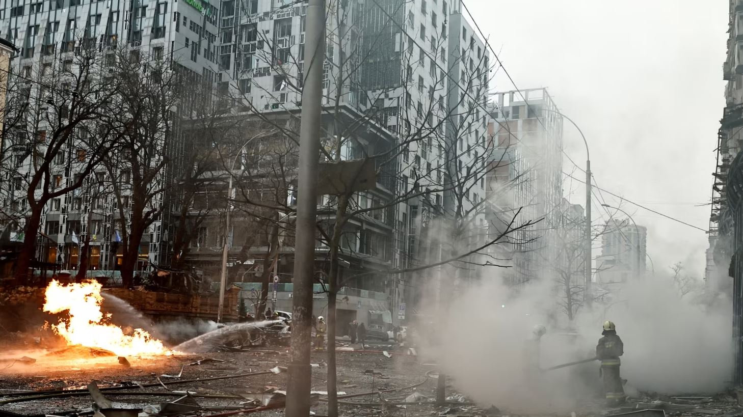 Lufta Rusi-Ukrainë, Zelensky: 1200 bomba ajrore ruse të drejtuara në ...