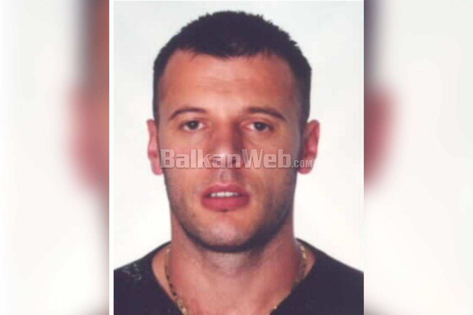 Ishte lënë në “arrest shtëpie” pas vetëdorëzimit, Policia prangos me ...