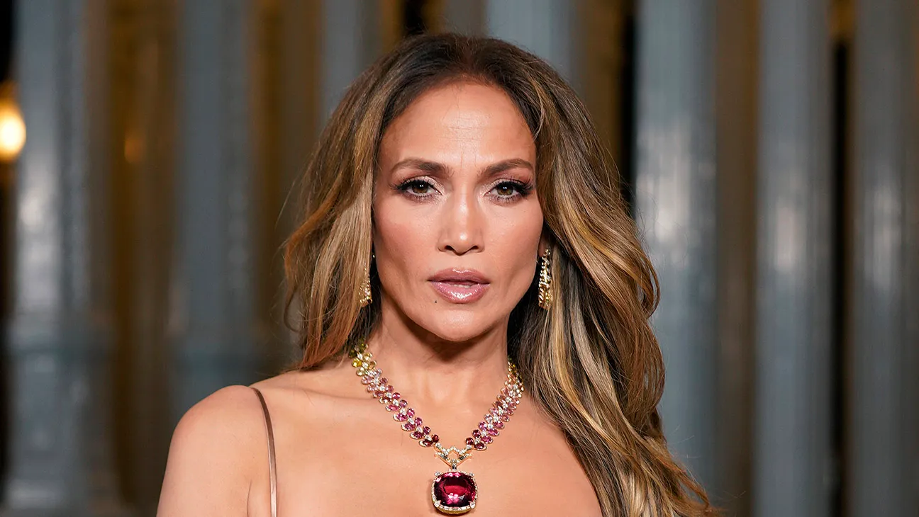J.Lo in a new romance with the famous actor? Here's the suspicion that ...