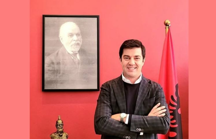 I lakuar mes bashkëqytetarëve për të qenë kandidat, reagon Prefekti i ...