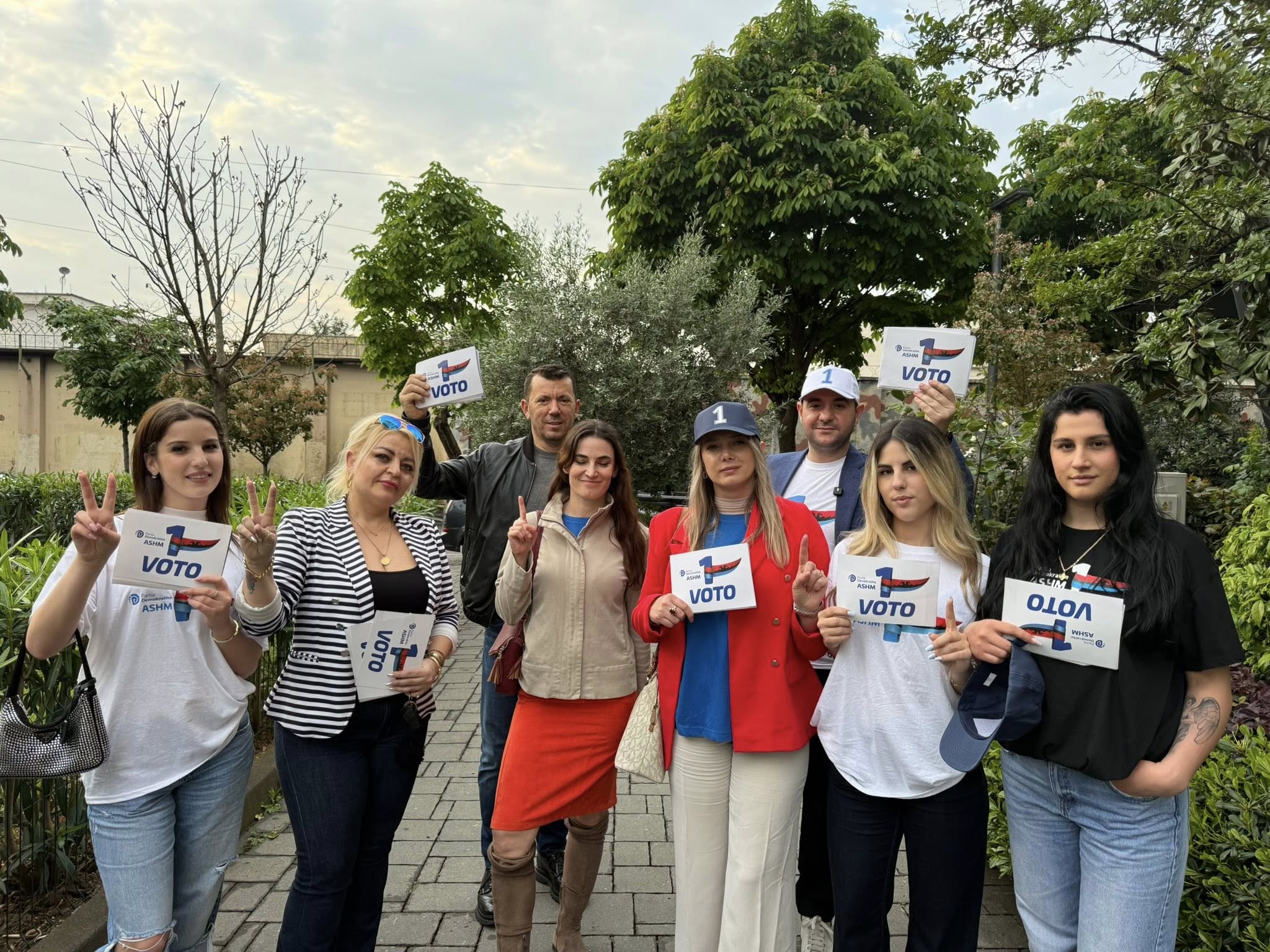 Klevis Balliu në njësinë 3 në Tiranë: Në 100 ditët e para vendosim ...