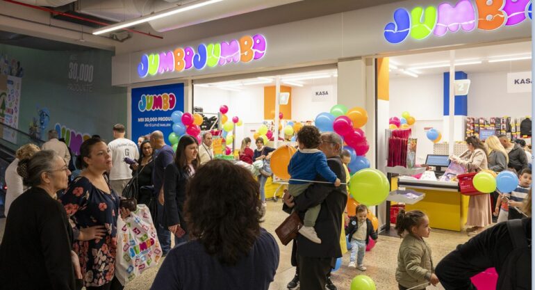 10 Jumbo stores in Albania. Now also in the Emerald Center – Balkanweb ...