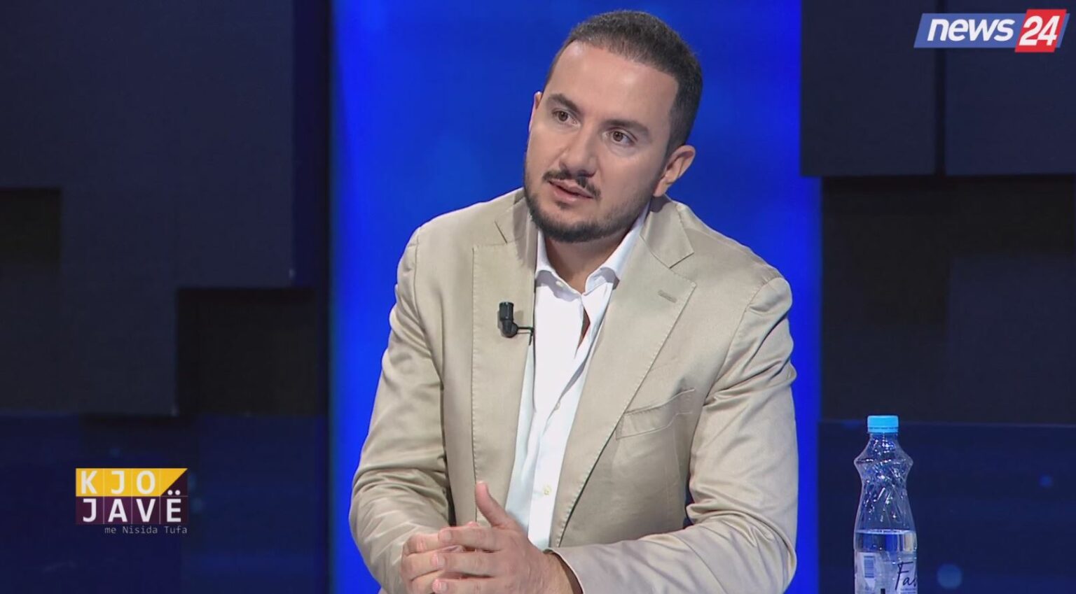 VIDEO/ “Shqipëria digjet çdo verë, qeveria shuan me degë pemësh dhe ...