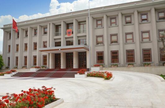 Rama's wave of changes in the government, President Bajram Begaj ...