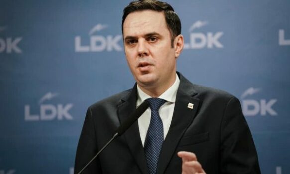 Kosovo/ Lumir Abdixhiku survives no-confidence vote in LDK Assembly ...