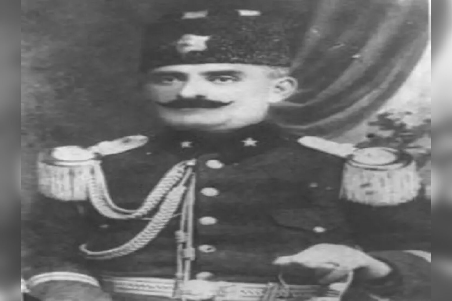 “U dëbuam nga Esat Pasha, në Tiranë e Durrës, kanë nisur veprime që ...
