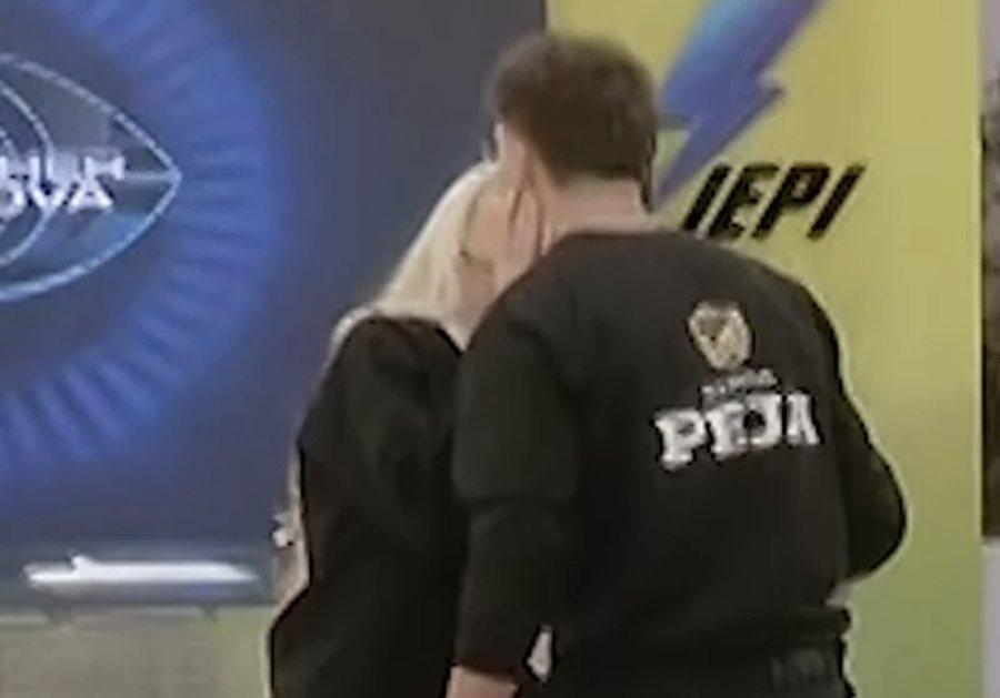 The first kiss between two BBVK residents takes place – Balkanweb.com ...