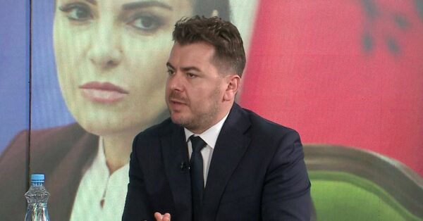 "The State Stands for Balluku"/ Erald Kapri: 82 MPs Defended Corruption ...