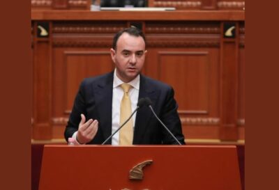 “Kanë 14 vite që fusin në burg shqiptarët për dritat”, Klevis Balliu ...