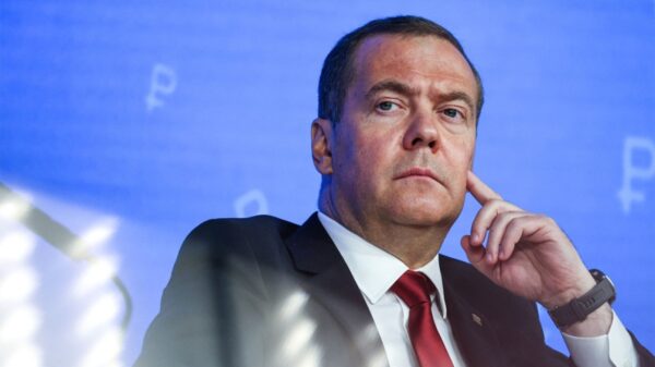 Medvedev does not stop with threats, warns Ukraine and Western ...